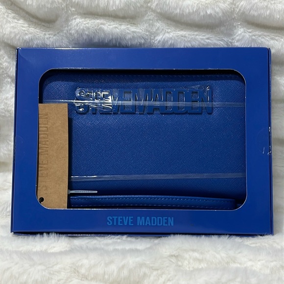Steve Madden | Bags | Host Pick Steve Madden Cobalt Blue Large Zip ...